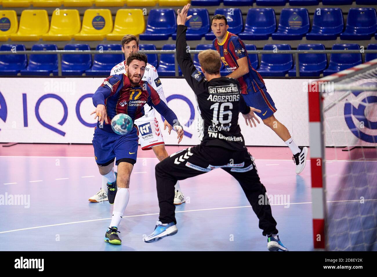 Fabregas handball hi-res stock photography and images - Alamy