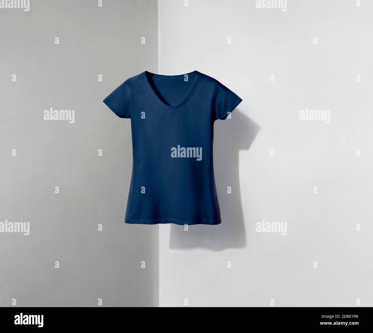Navy blue t shirt hi-res stock photography and images - Alamy
