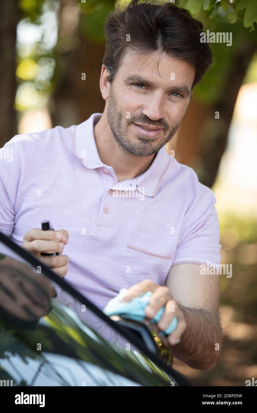 Cleaning wing hi-res stock photography and images - Alamy