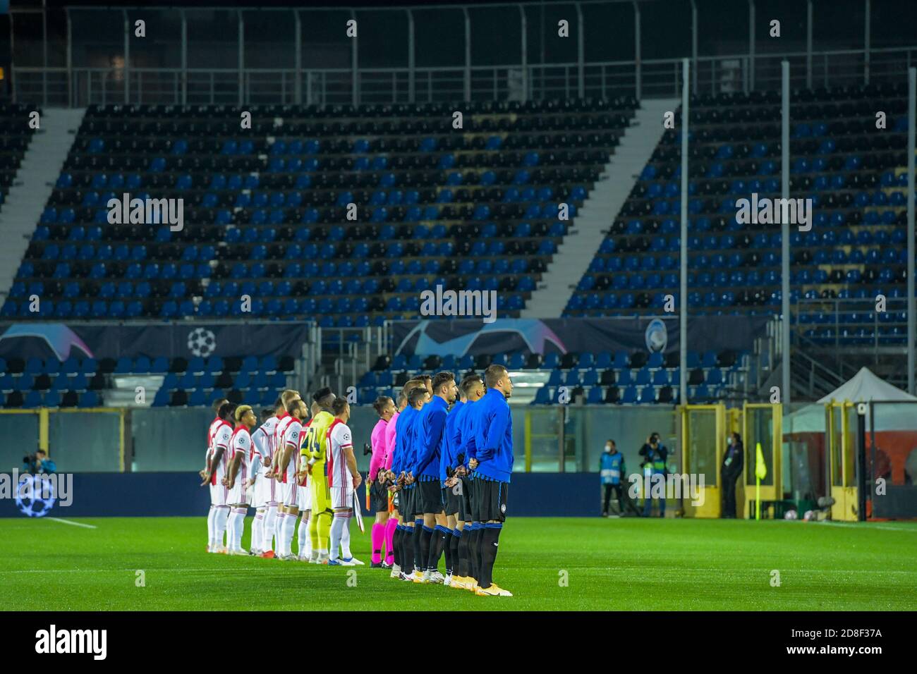 BERGAMO, ITALY - OCTOBER 21: Teams of Ajax and Atalanta Bergamo before ...