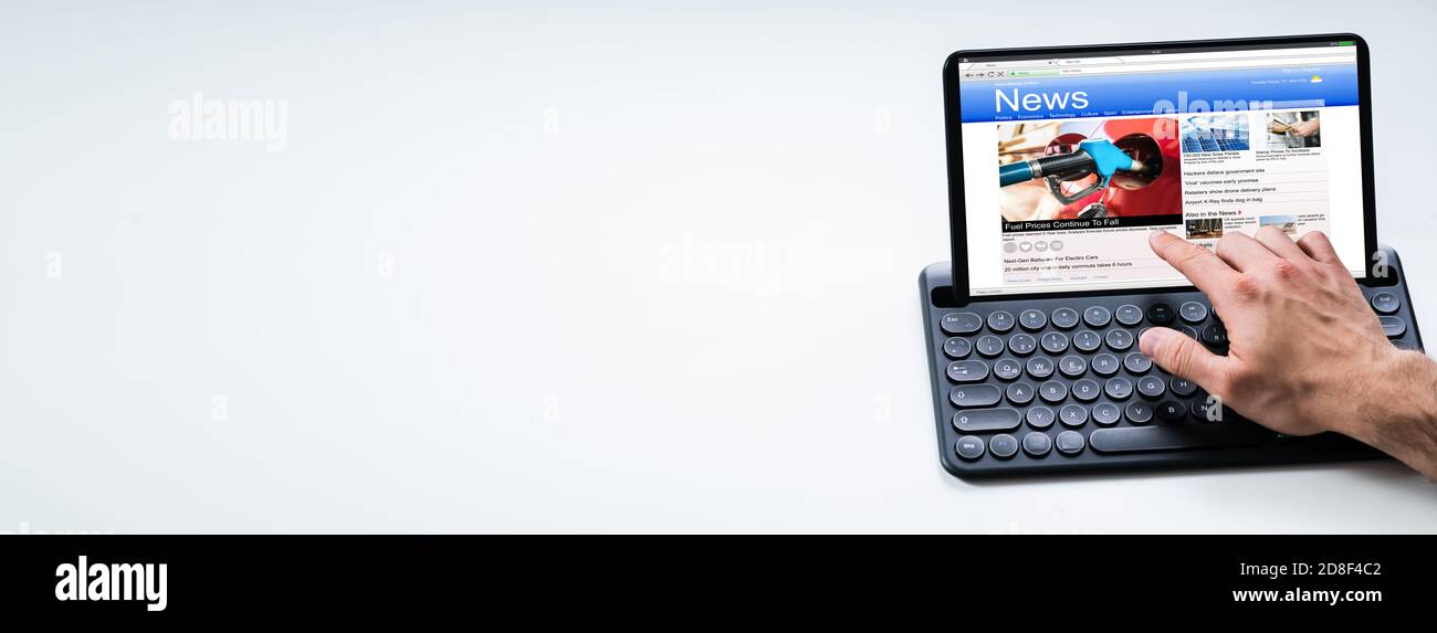 Tablet connect to computer hi-res stock photography and images - Alamy