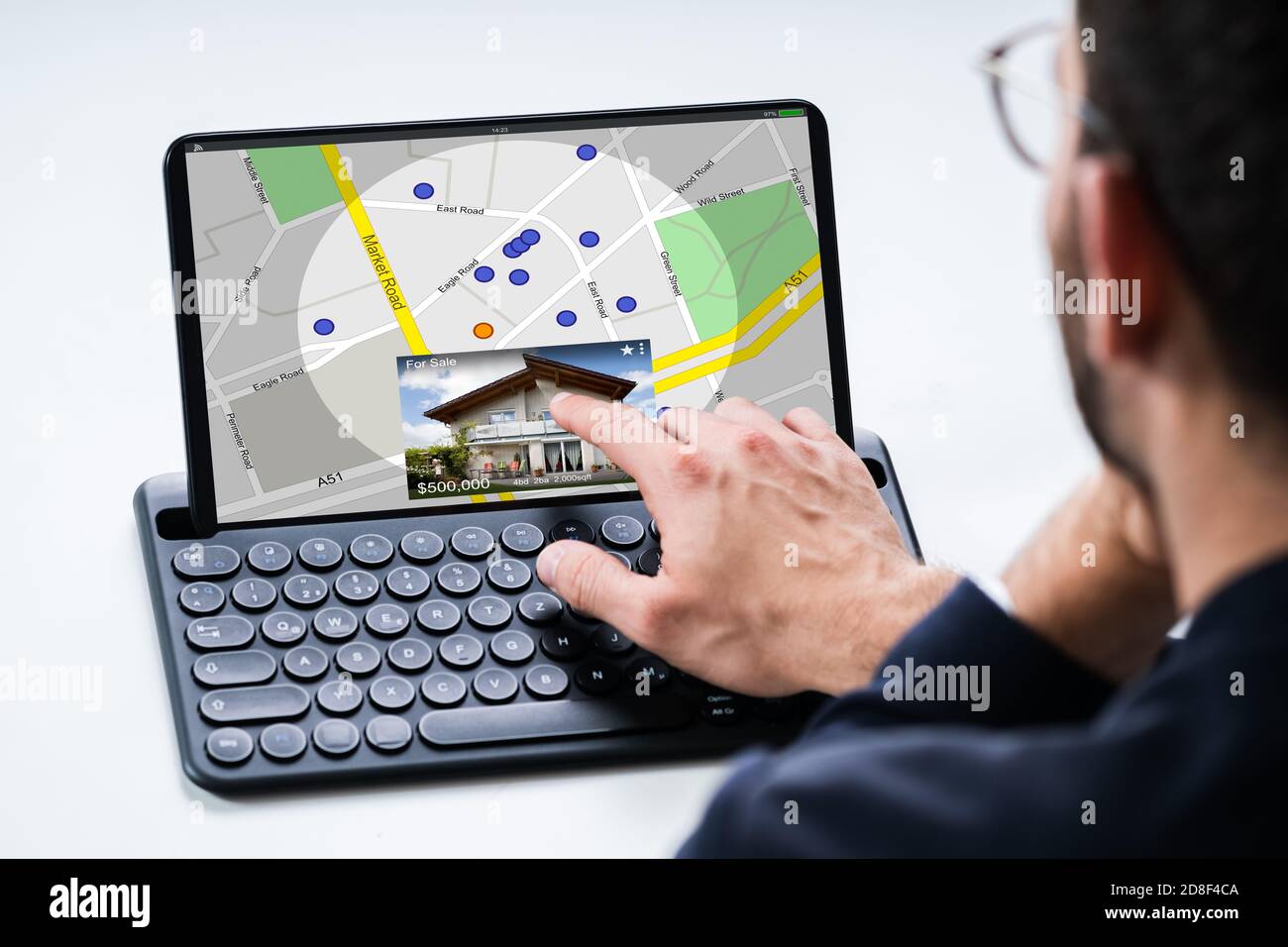 Real estate search house hi-res stock photography and images - Alamy