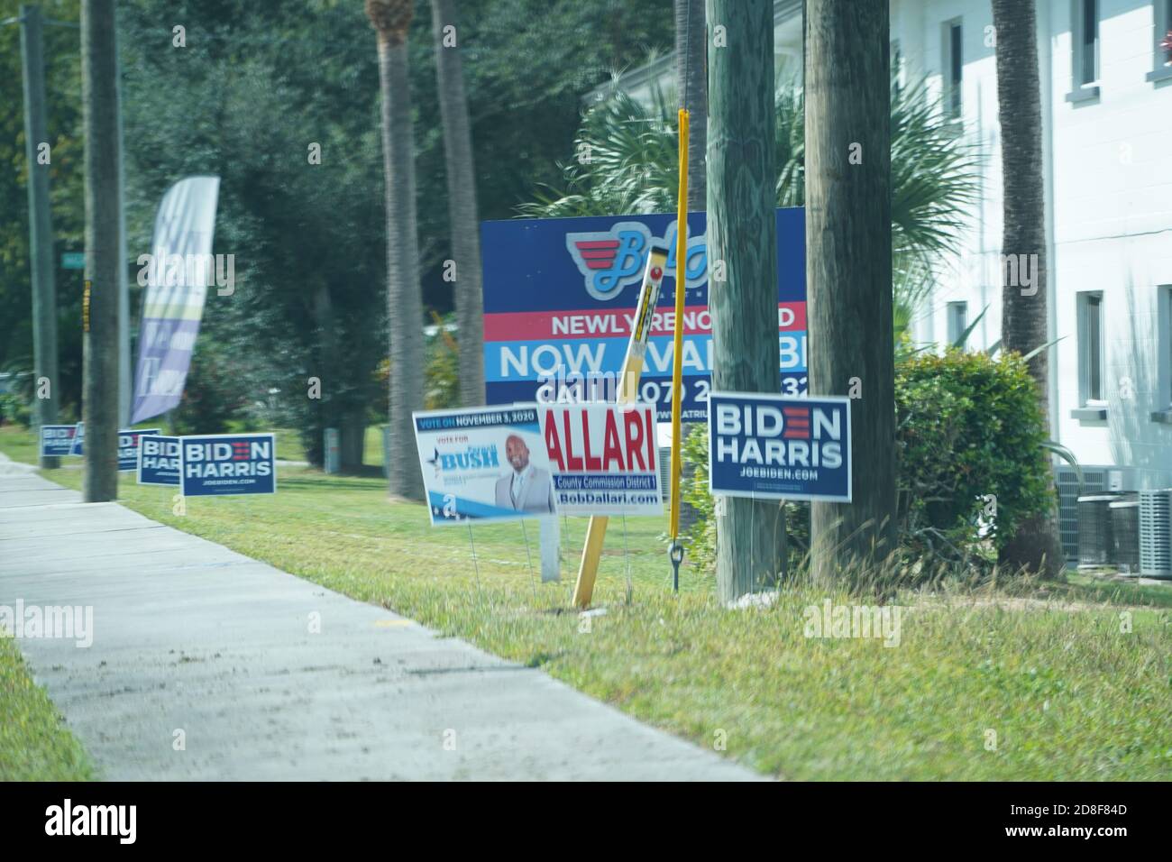 2020 biden harris hi-res stock photography and images - Alamy