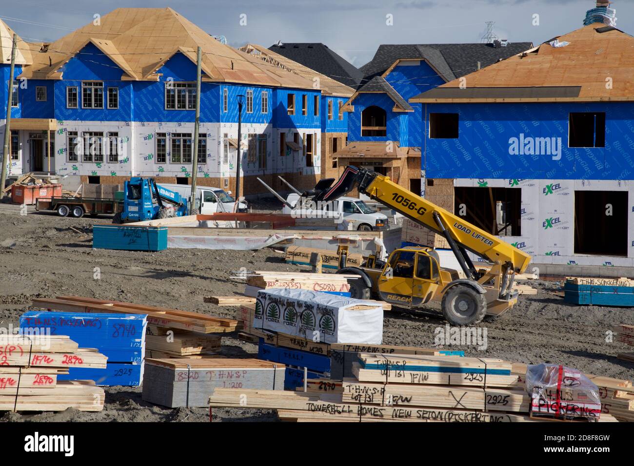 New house building in a new housing construction site Stock Photo - Alamy