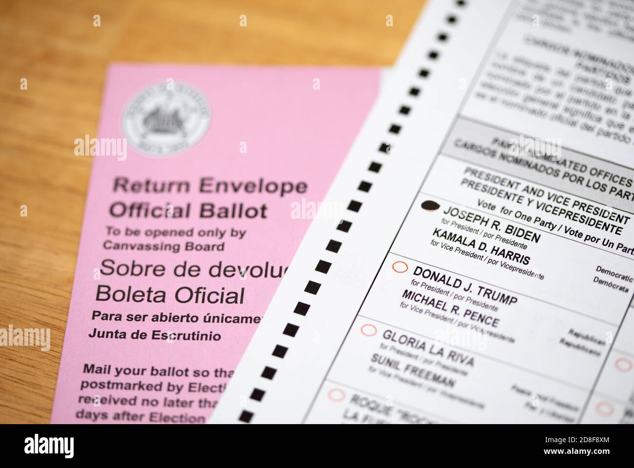 Ballot table hi-res stock photography and images - Alamy