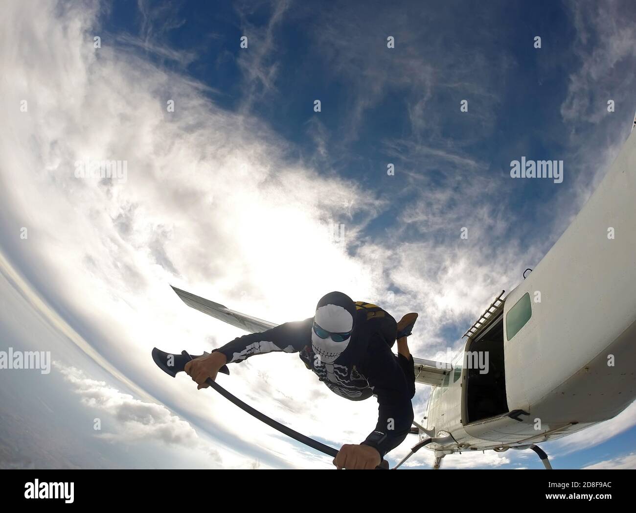 Airplane skeleton hi-res stock photography and images - Alamy