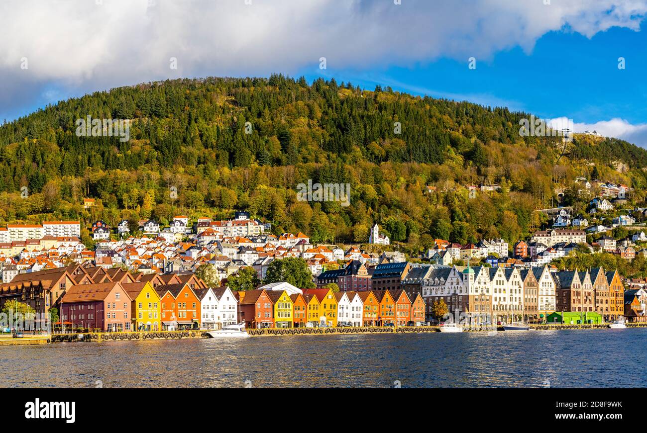 Bryggen i bergen hi-res stock photography and images - Alamy