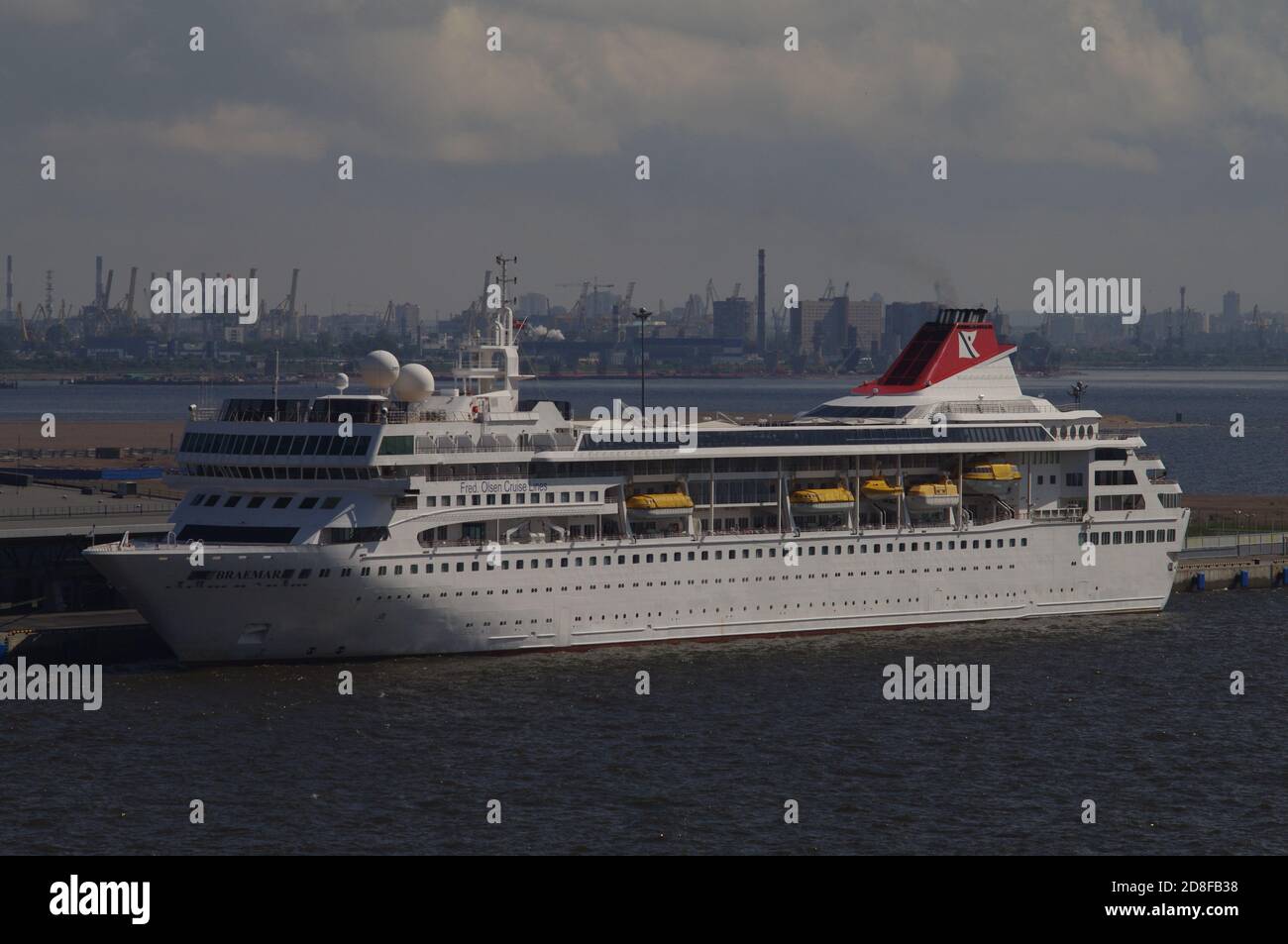 Fred olsen cruise ship braemar hi-res stock photography and images - Alamy