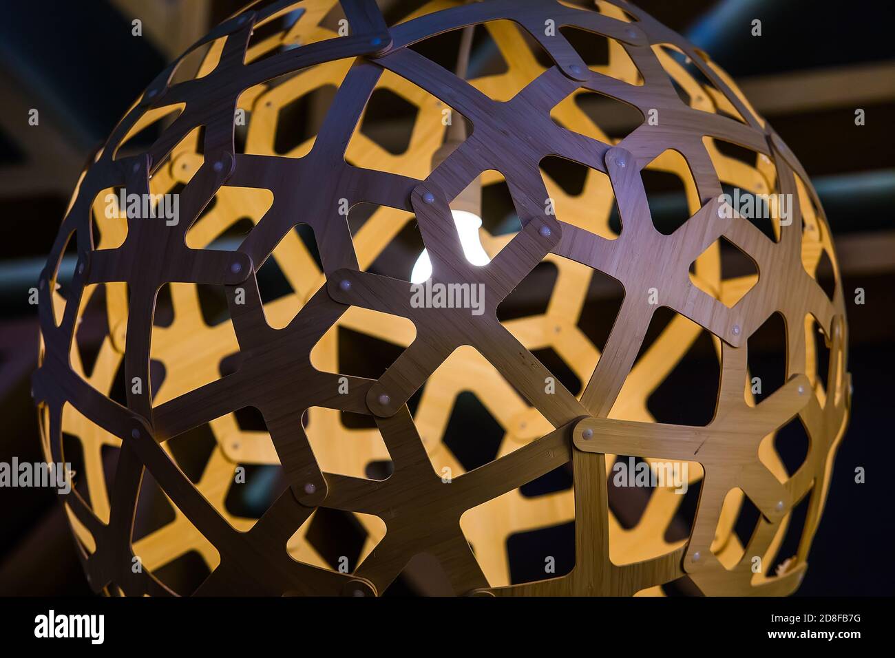 Spherical light bulb hi-res stock photography and images - Alamy