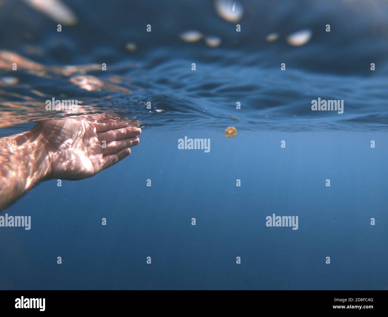 Small wave sea touch hi-res stock photography and images - Alamy