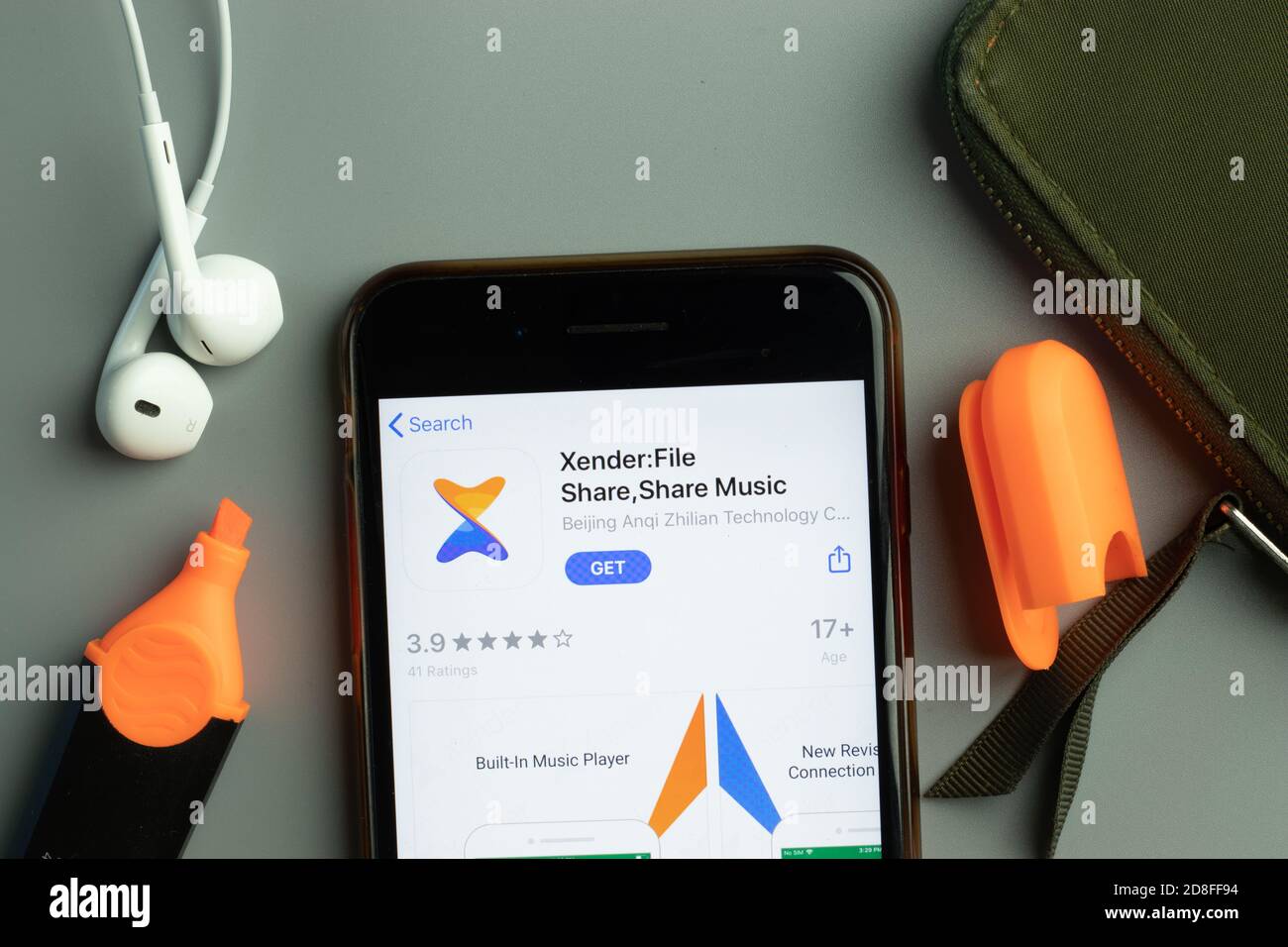 New York, USA - 26 October 2020: Xender File Share mobile app icon logo ...