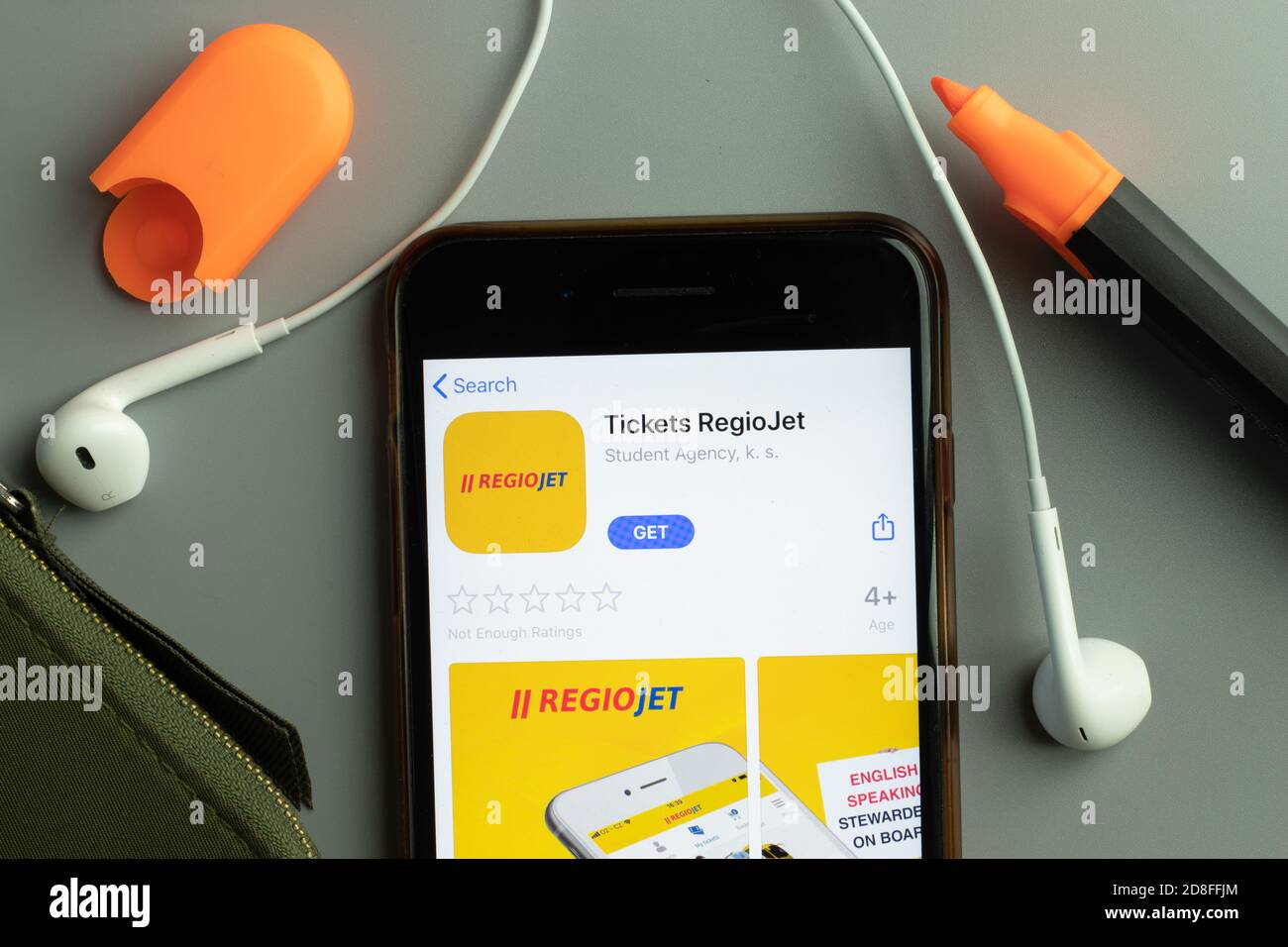 Tickets regiojet hi-res stock photography and images - Alamy