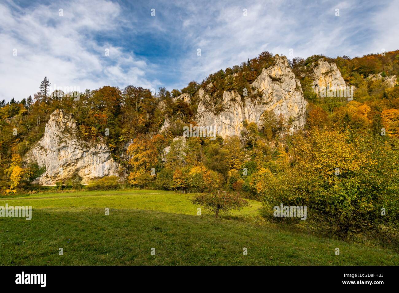 Fantastic autumn hike in the beautiful Danube valley at the Beuron ...