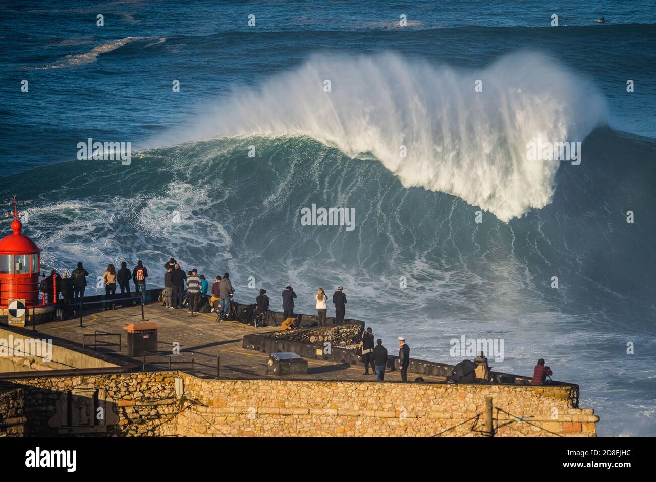 First big swell hi-res stock photography and images - Alamy
