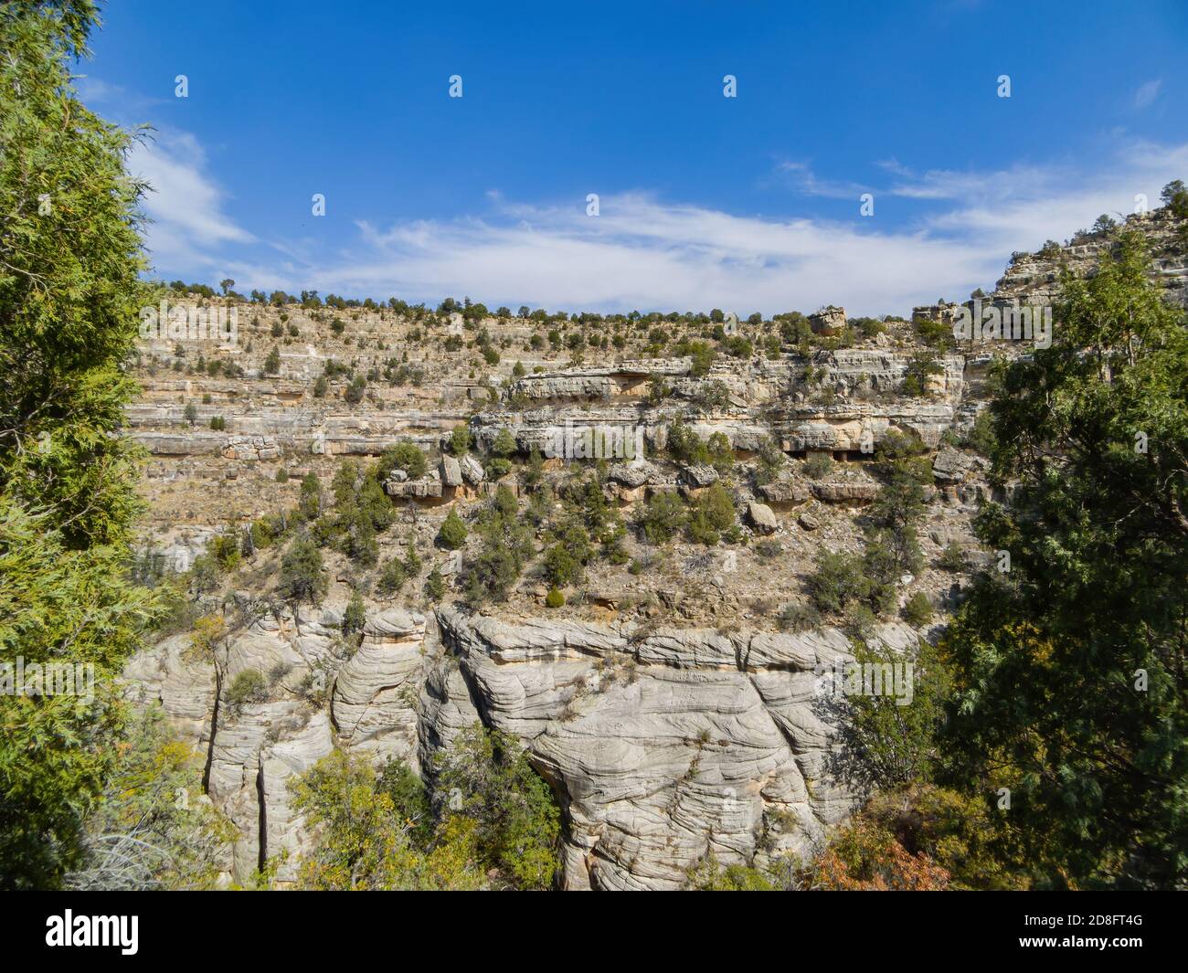 Walnut canyon national park hi-res stock photography and images - Alamy