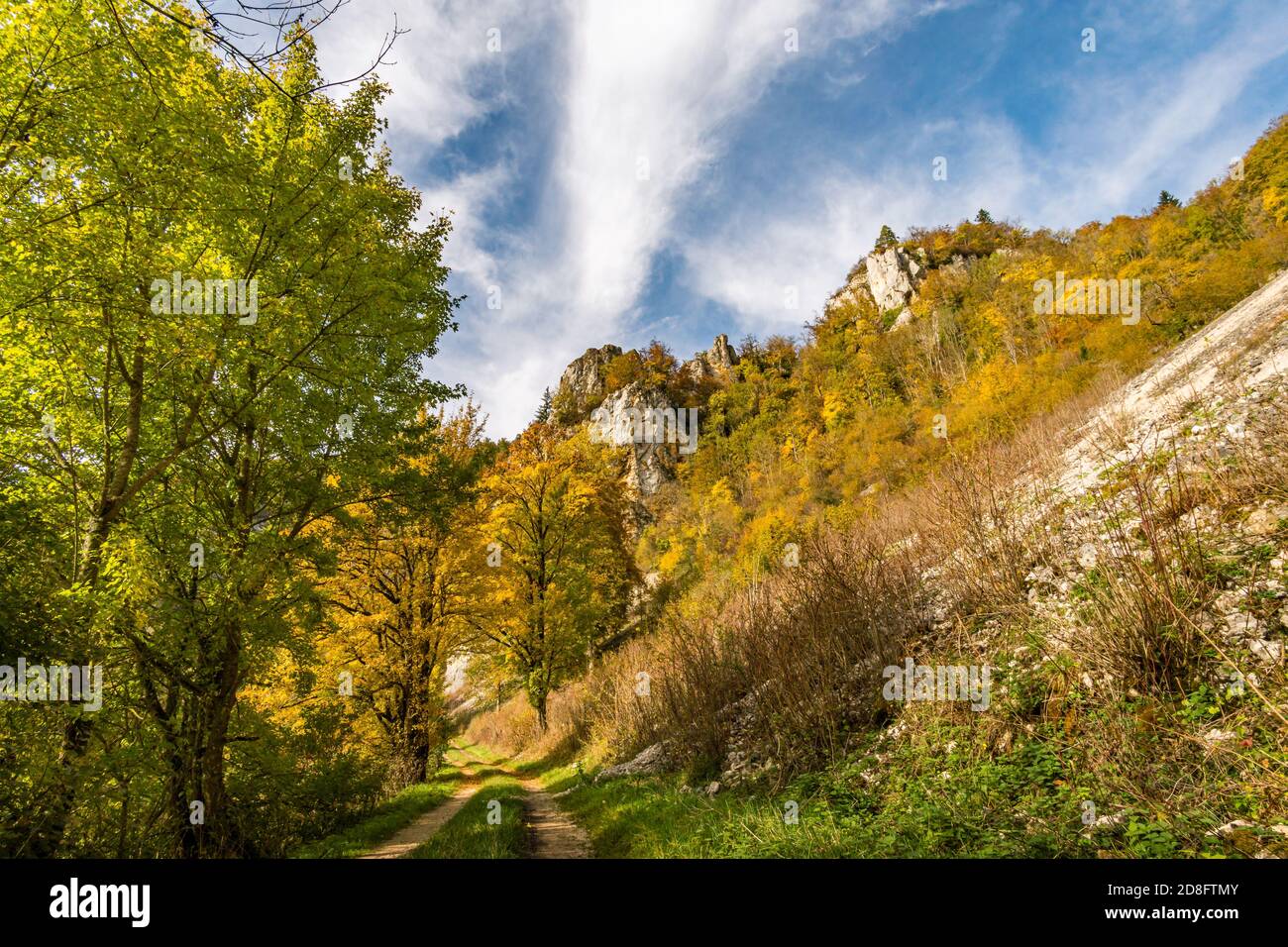 Fantastic autumn hike in the beautiful Danube valley at the Beuron ...