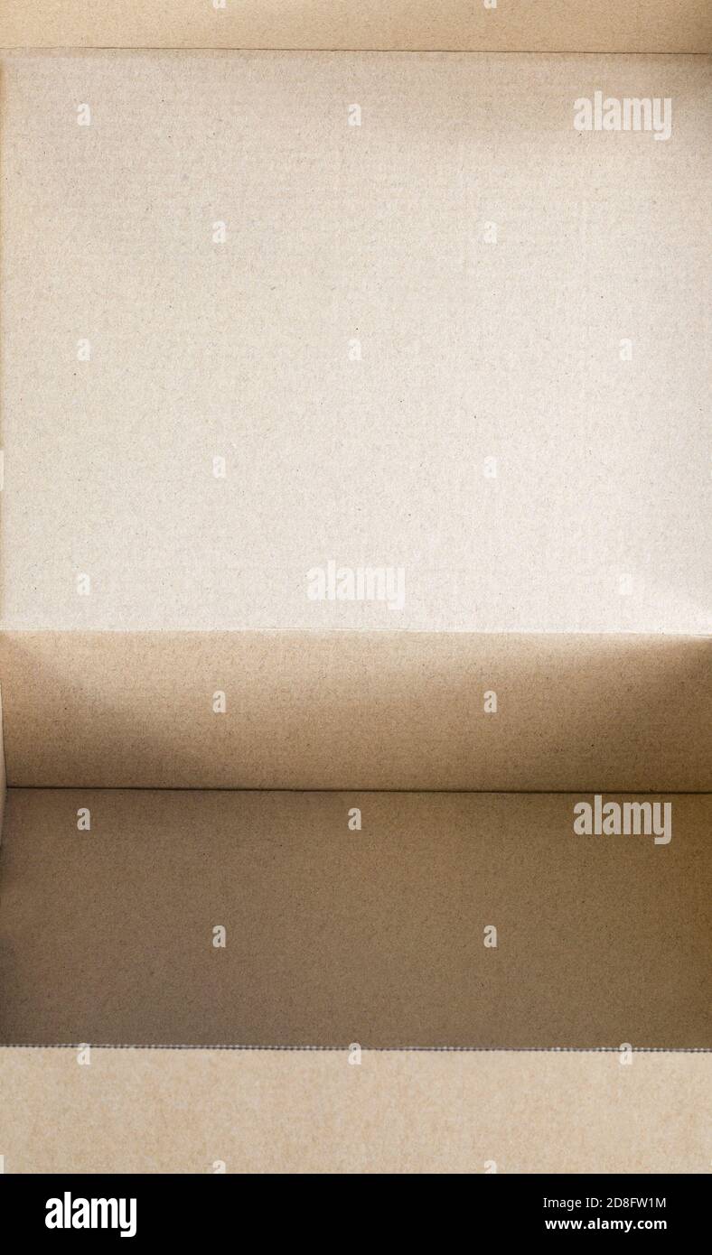 Cardboard plank hi-res stock photography and images - Alamy