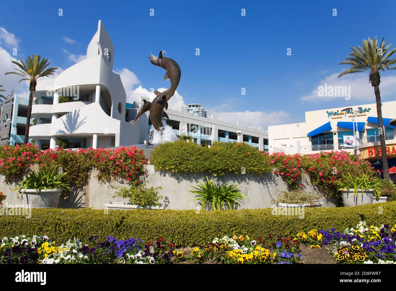 Dolphin Fountain at Long Beach Aquarium, Long Beach, Los Angeles ...