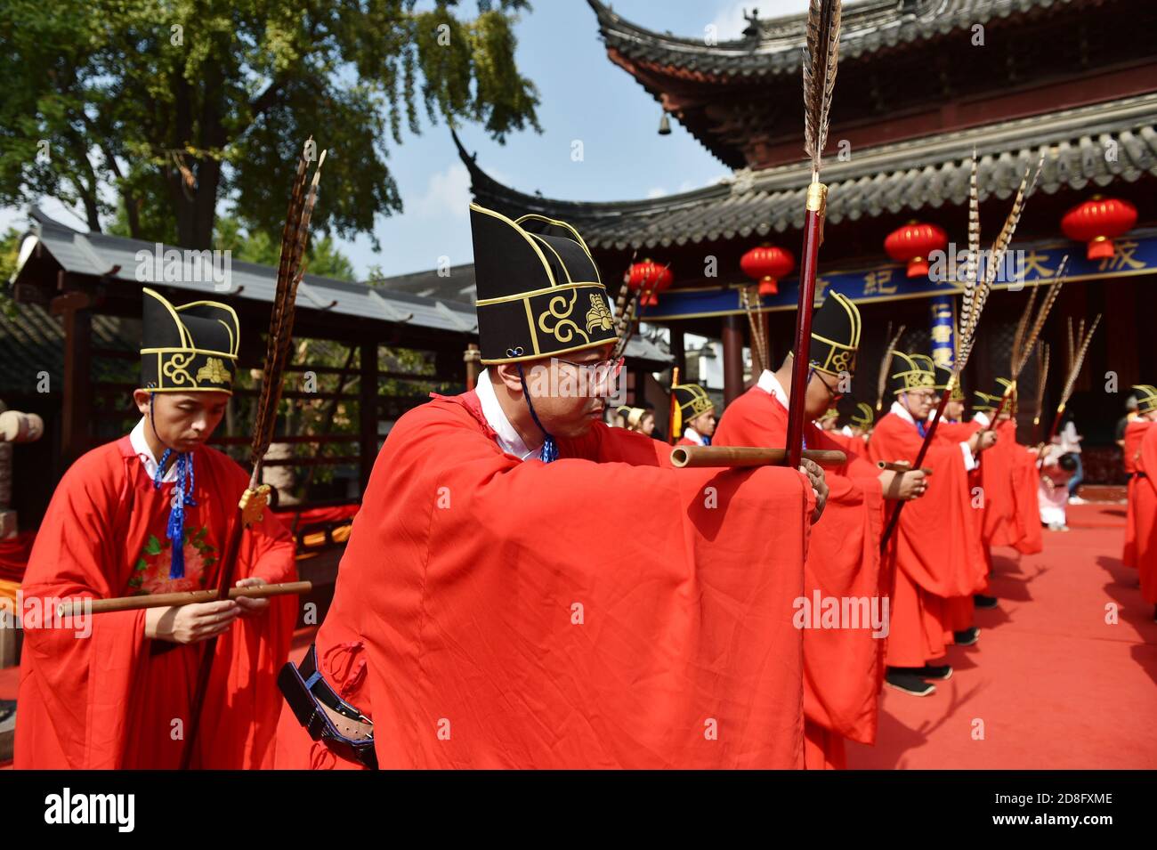 Descendants of Confucius, a Chinese philosopher and politician of the ...