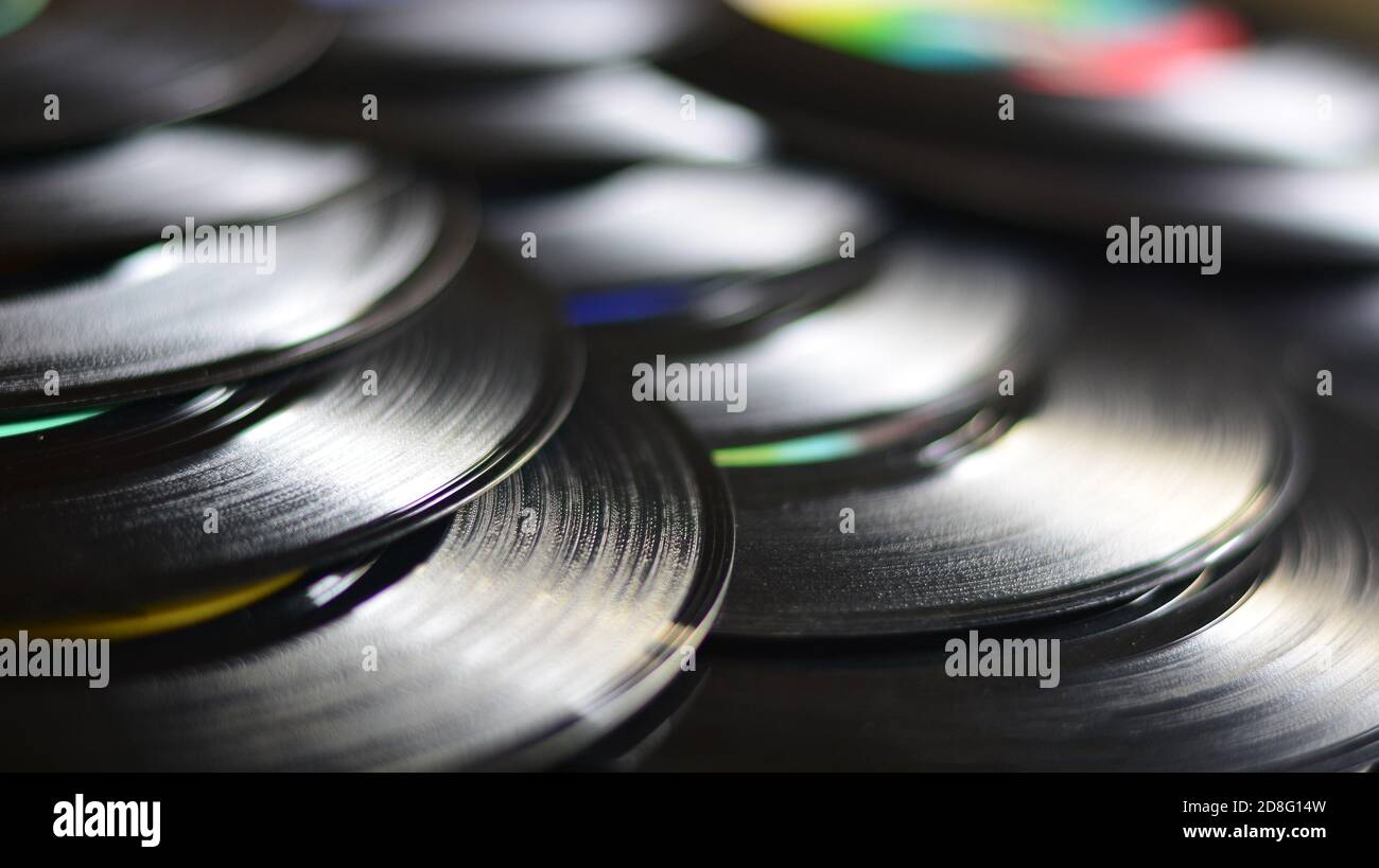 old 33 rpm vinyl Stock Photo - Alamy