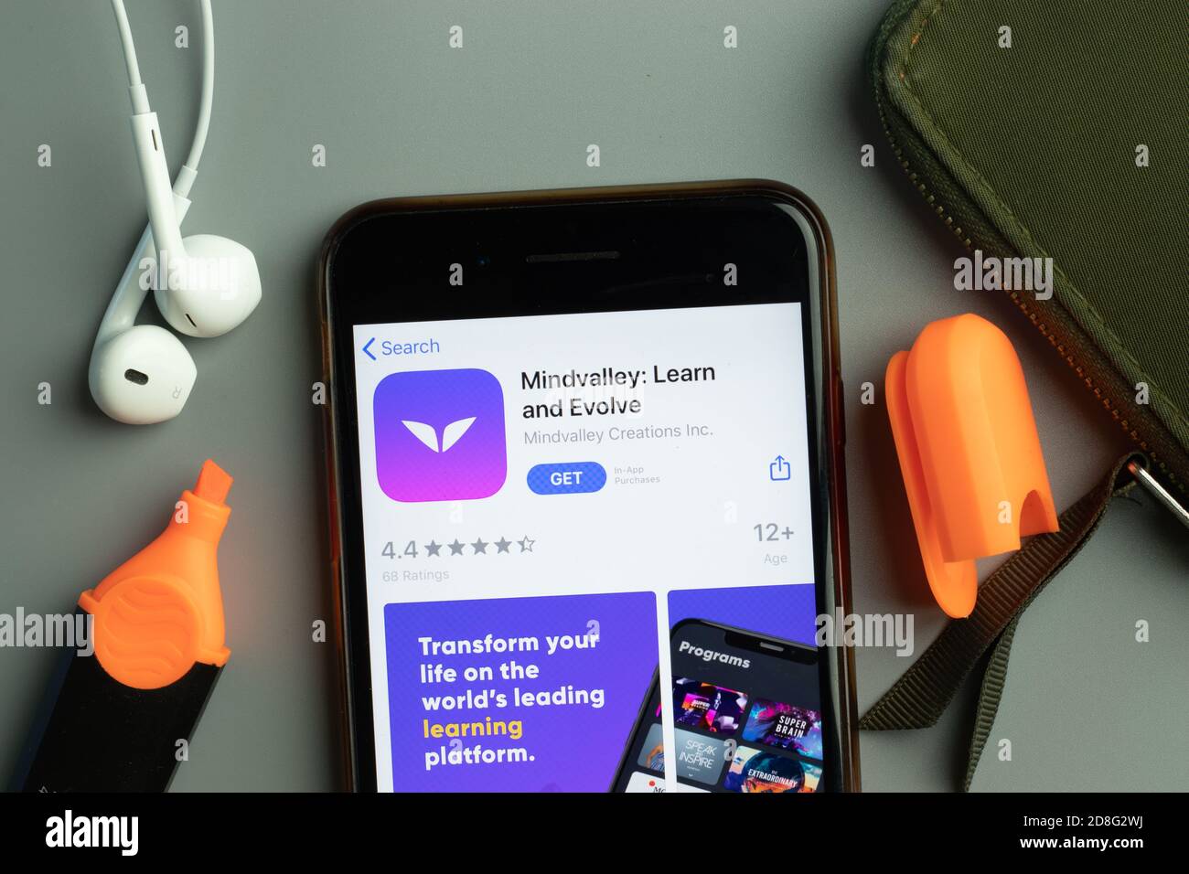 Mindvalley hi-res stock photography and images - Alamy