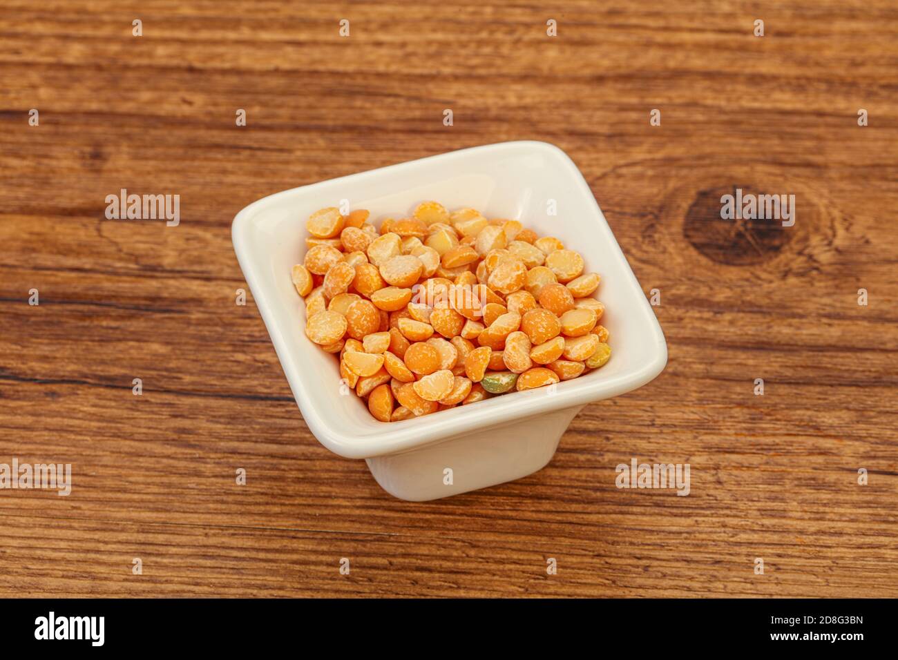 Dry peas for cooking in the bowl Stock Photo - Alamy