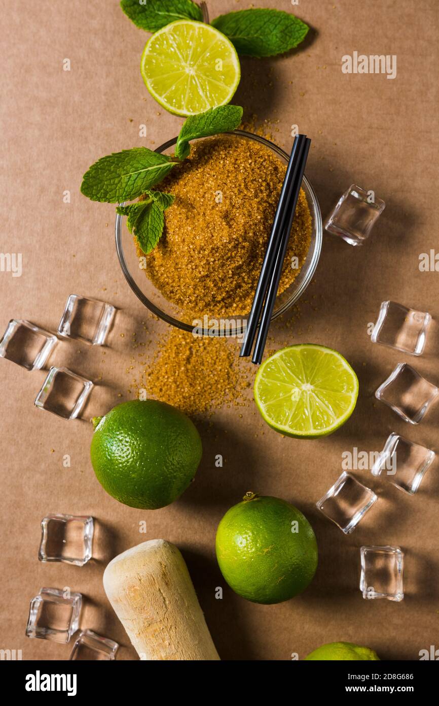 Aerial view of the ingredients for a mojito cocktail Stock Photo - Alamy