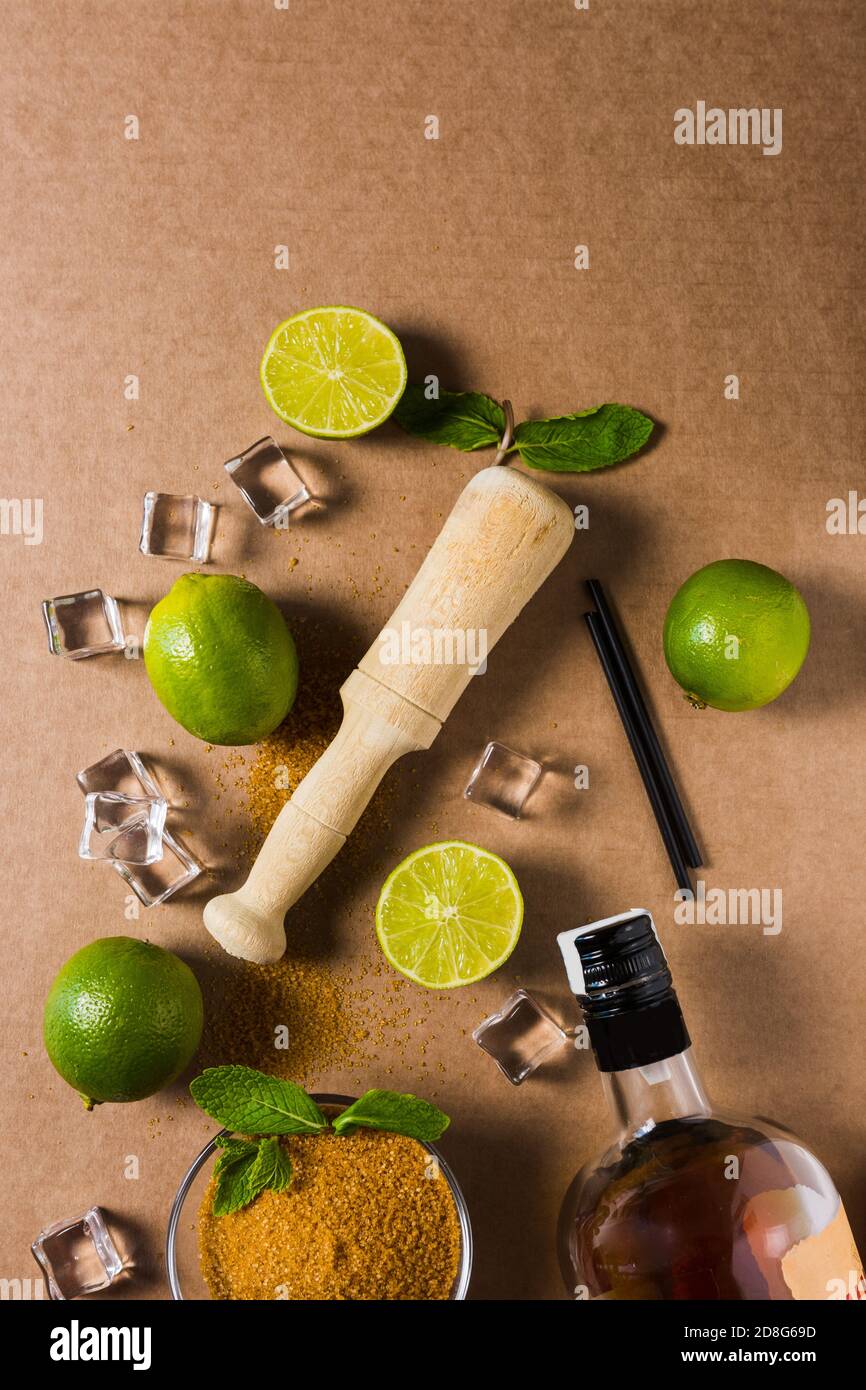 Aerial view of the ingredients for a mojito cocktail Stock Photo - Alamy