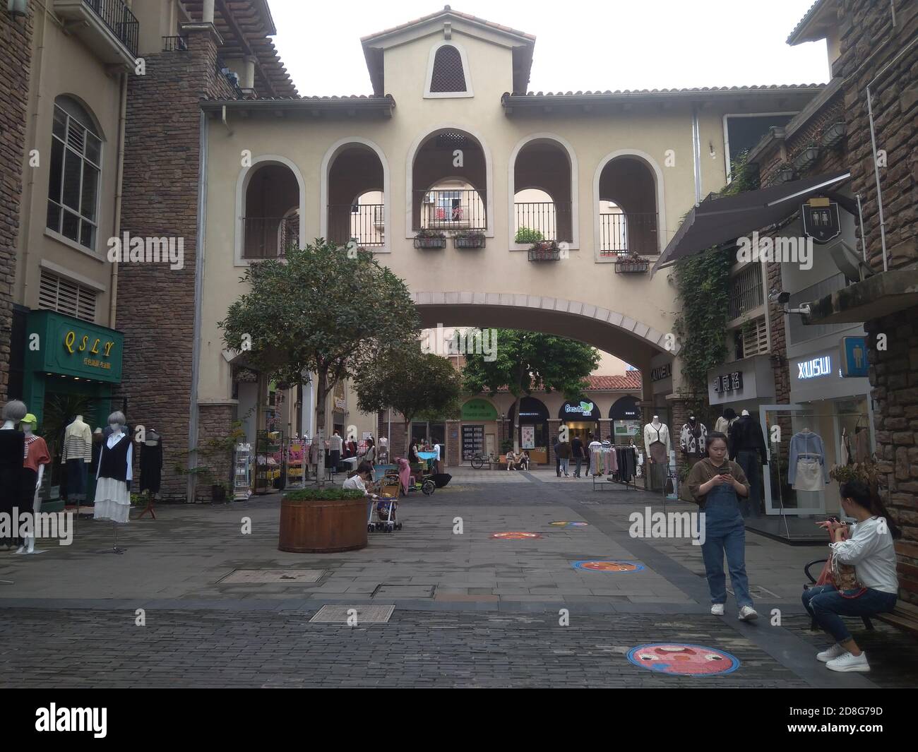 View of the manhole covers with cartoon paintings at Chengxi Street ...