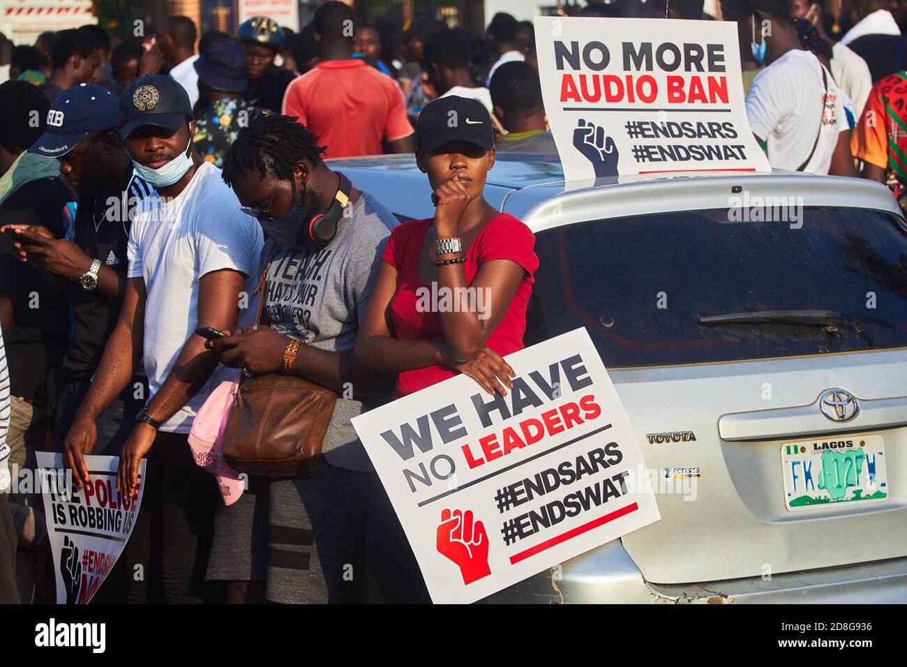 Lagos nigeria palm trees hi-res stock photography and images - Alamy