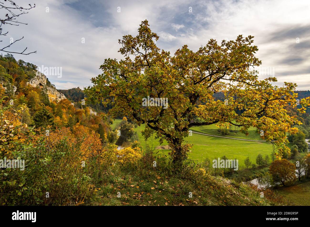 Fantastic autumn hike in the beautiful Danube valley at the Beuron ...
