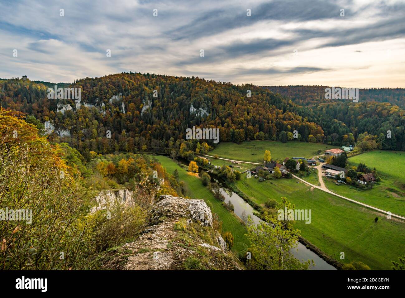 Fantastic autumn hike in the beautiful Danube valley at the Beuron ...
