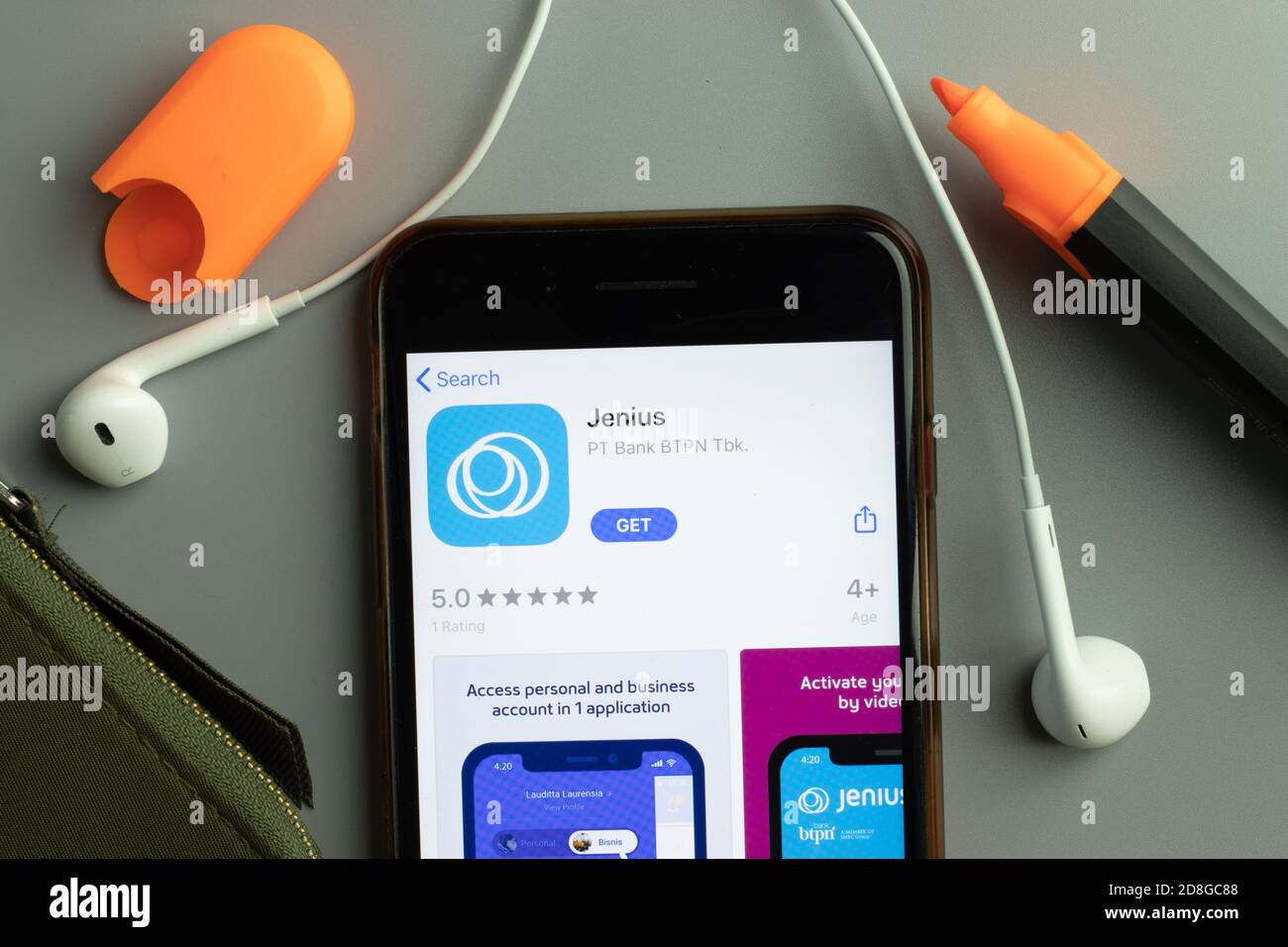 Jenius app hi-res stock photography and images - Alamy