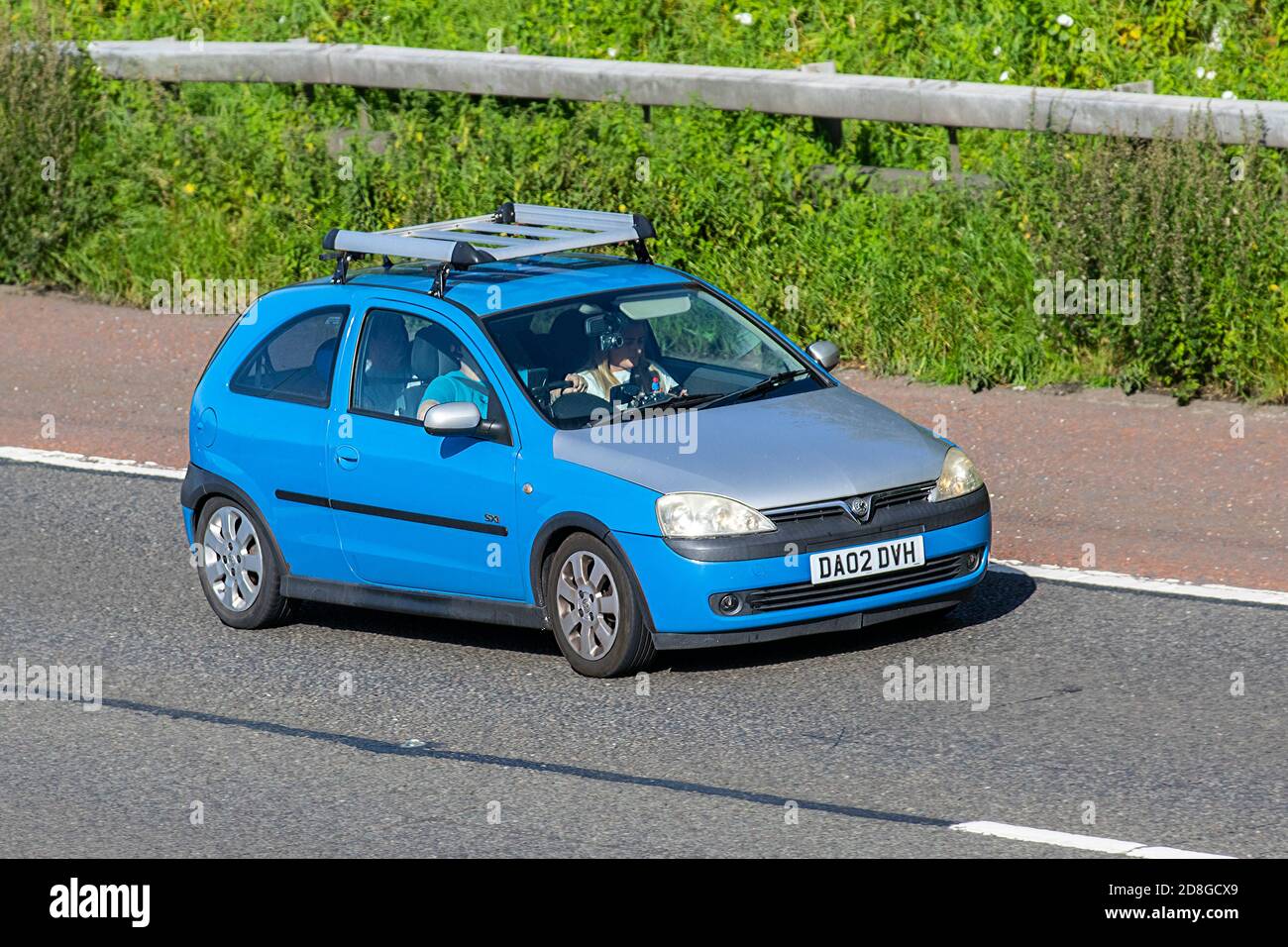 Corsa sxi 16v hi-res stock photography and images - Alamy
