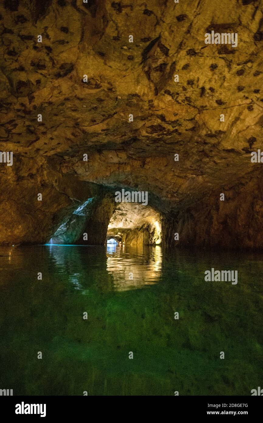 Lac Souterrain de Saint-Léonard Stock Photo - Alamy