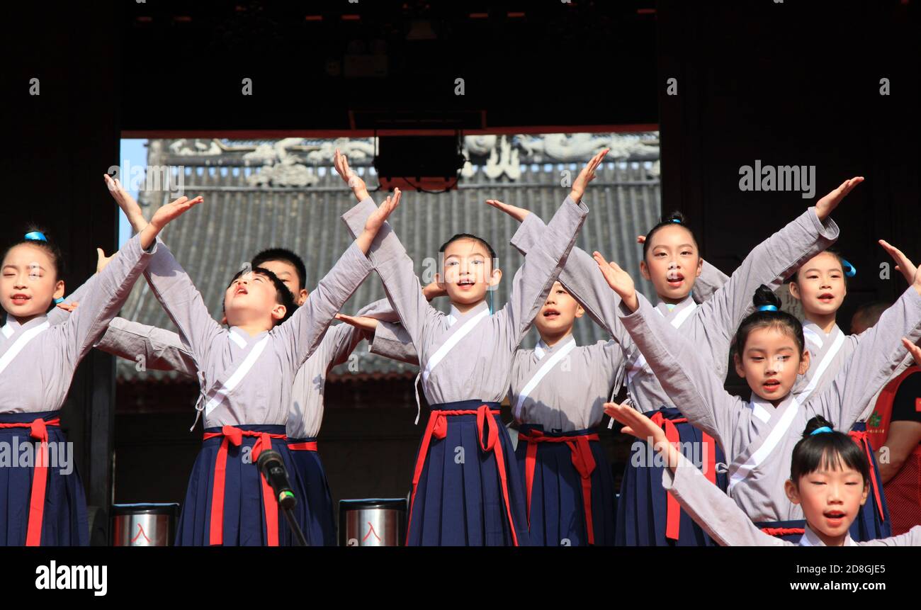 Descendants of Confucius, a Chinese philosopher and politician of the ...