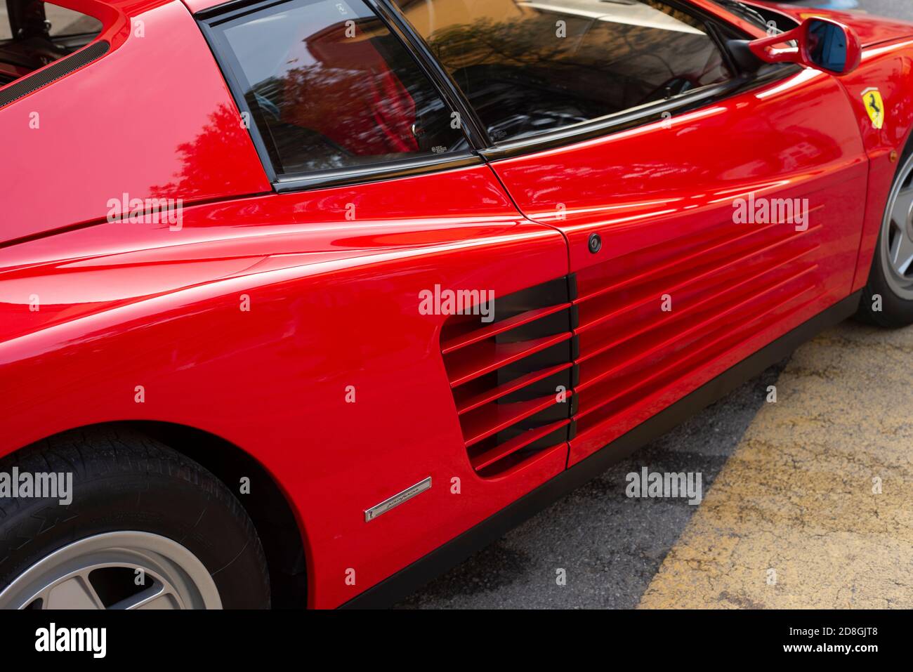 Cars, Ferrari Testarossa, Red Model Stock Photo - Alamy