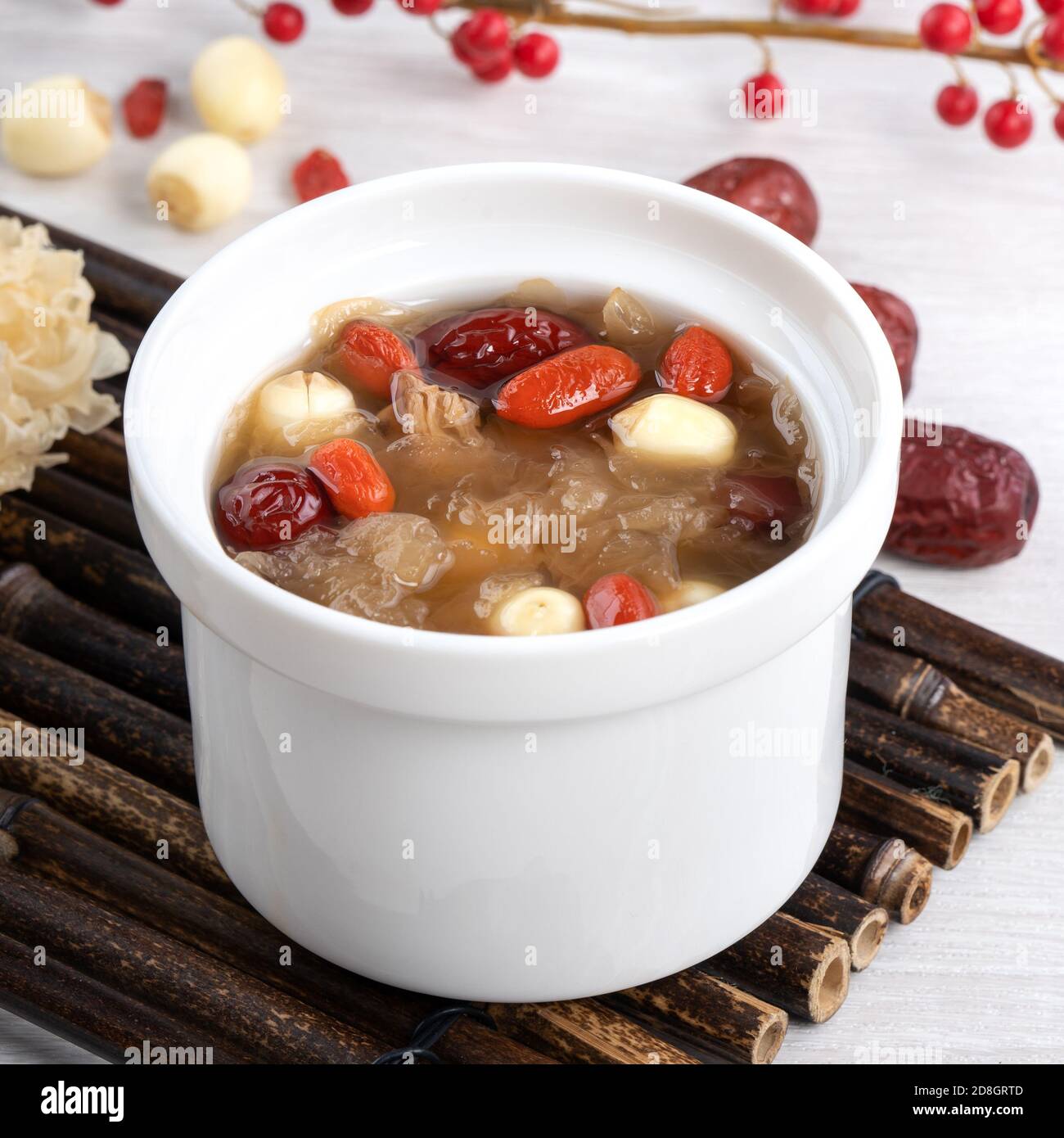 Silver ear soup hi-res stock photography and images - Alamy