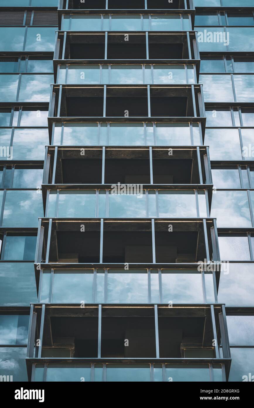 Glazed frontage hi-res stock photography and images - Alamy