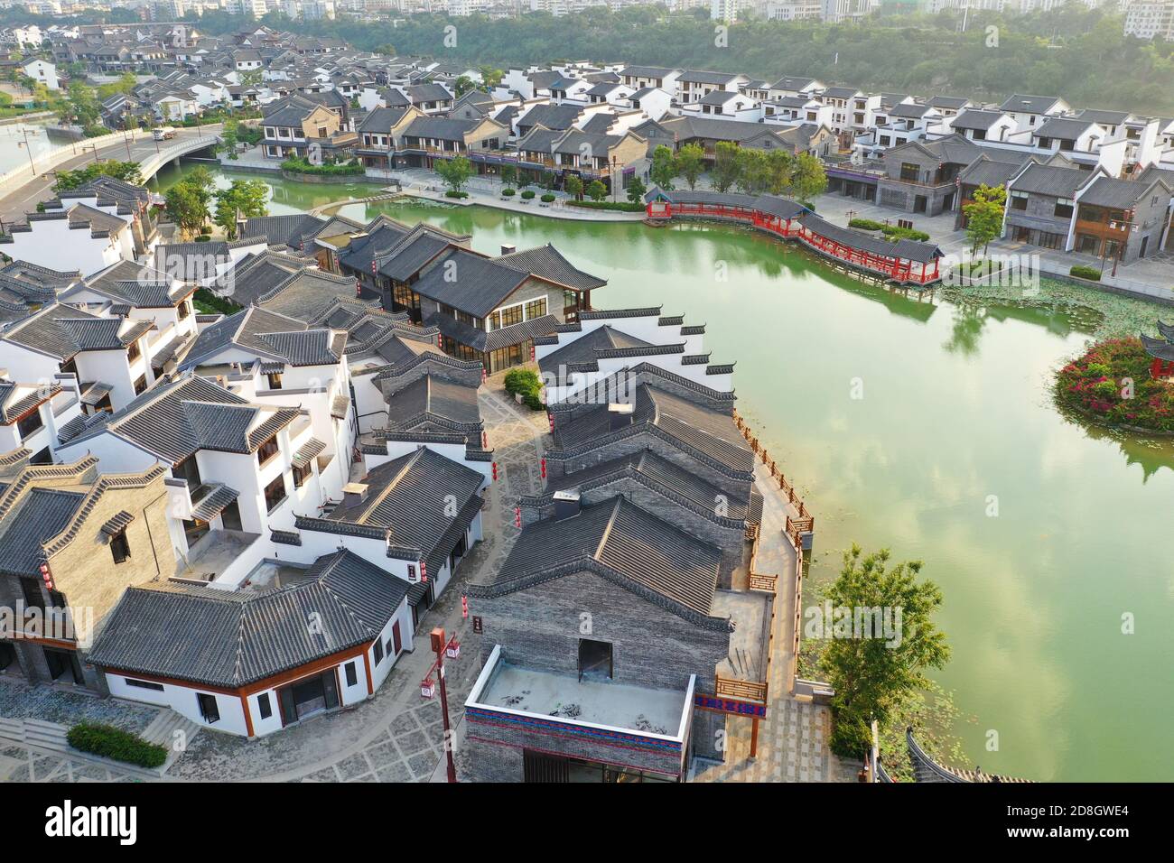The city of Chongzuo is spending 1.8 billion yuan to build an ancient ...