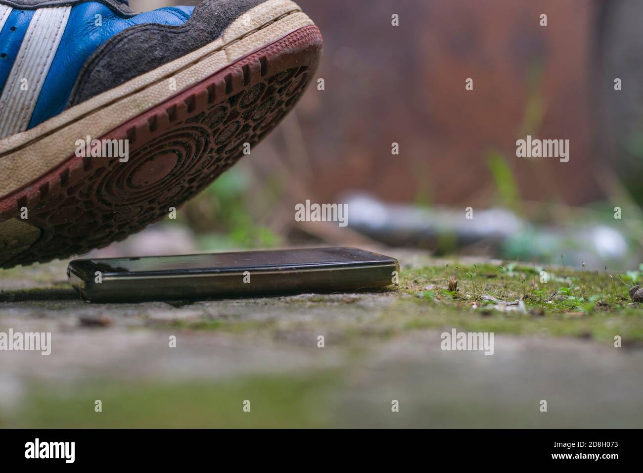 Mobil crushed hi-res stock photography and images - Alamy