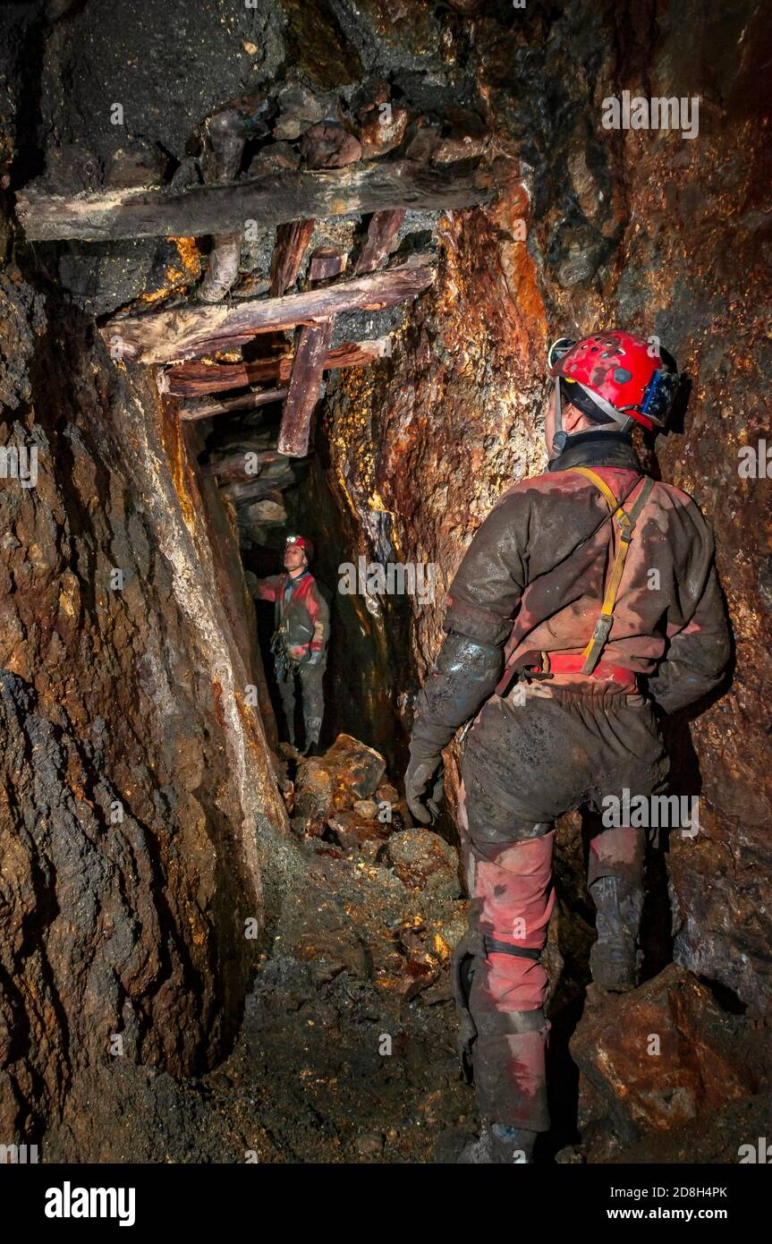 'Cartgate' or wagon-way, with wooden 'stemples' holding up a roof of ...