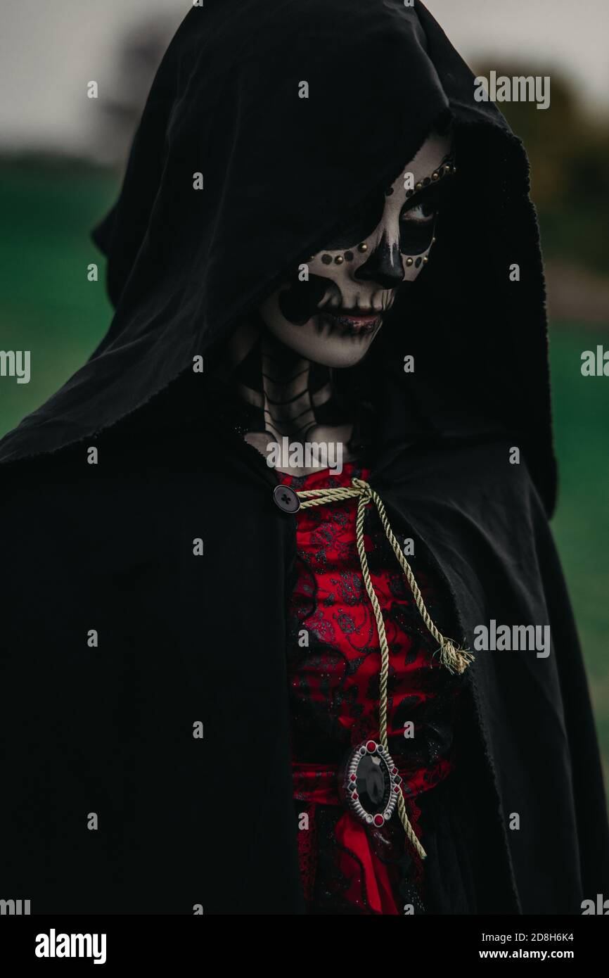 Costume body paint hi-res stock photography and images - Alamy