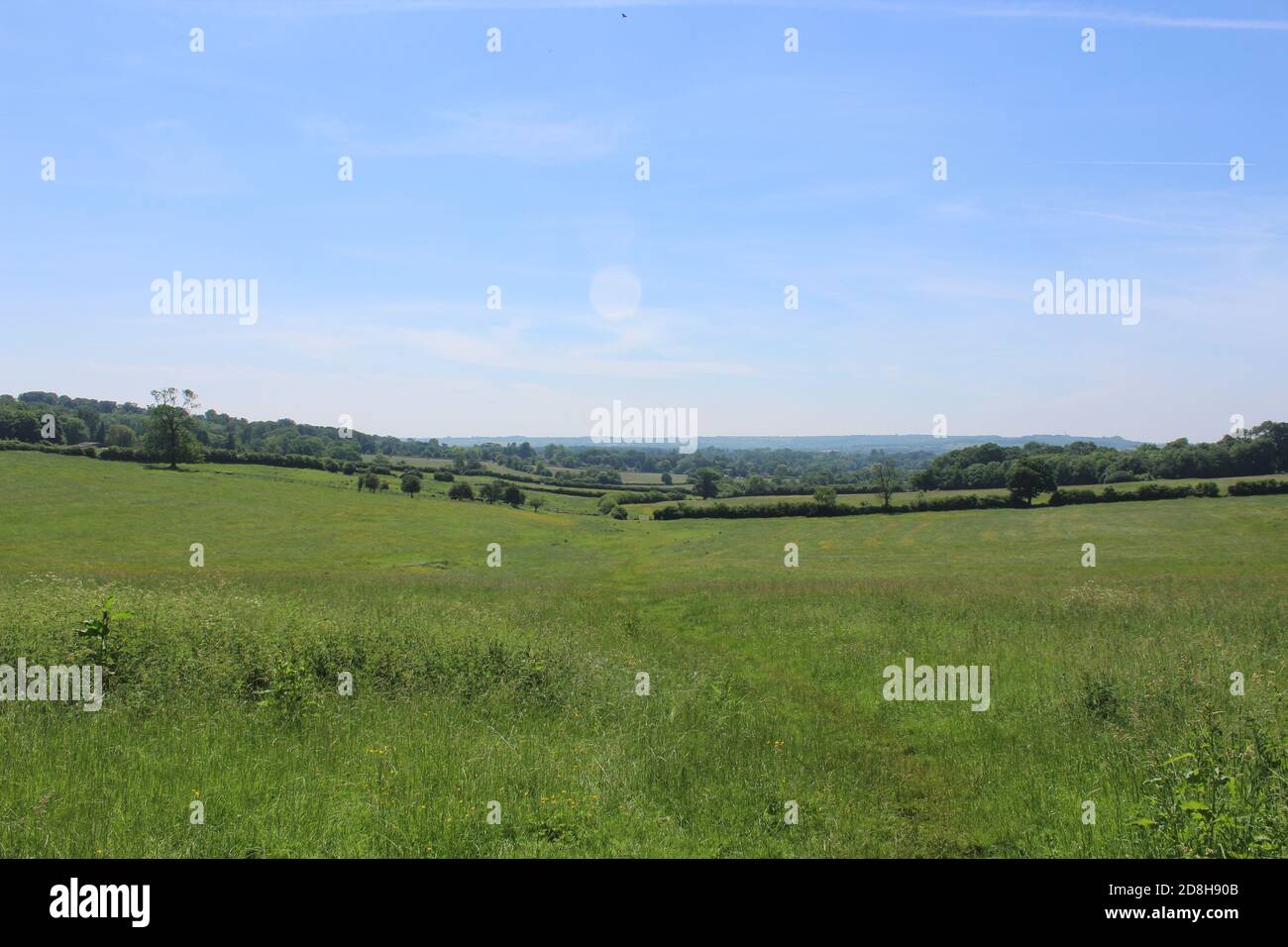 Cotswold view hi-res stock photography and images - Alamy