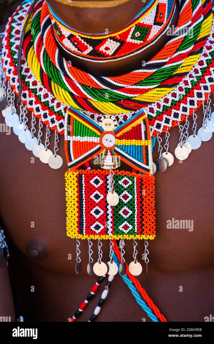 Headdress samburu kenya hi-res stock photography and images - Alamy