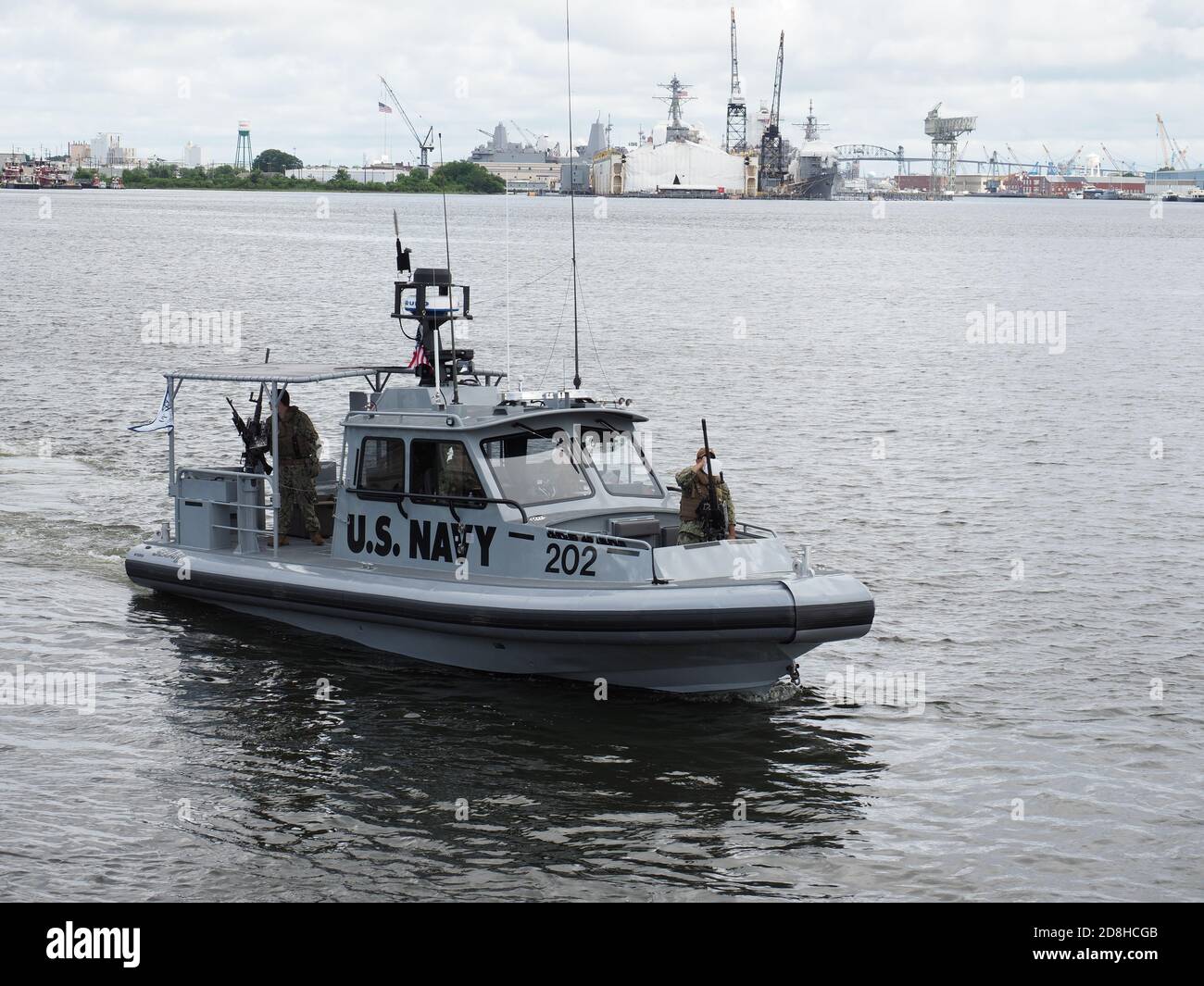 Us navy coastal patrol ship hi-res stock photography and images - Alamy