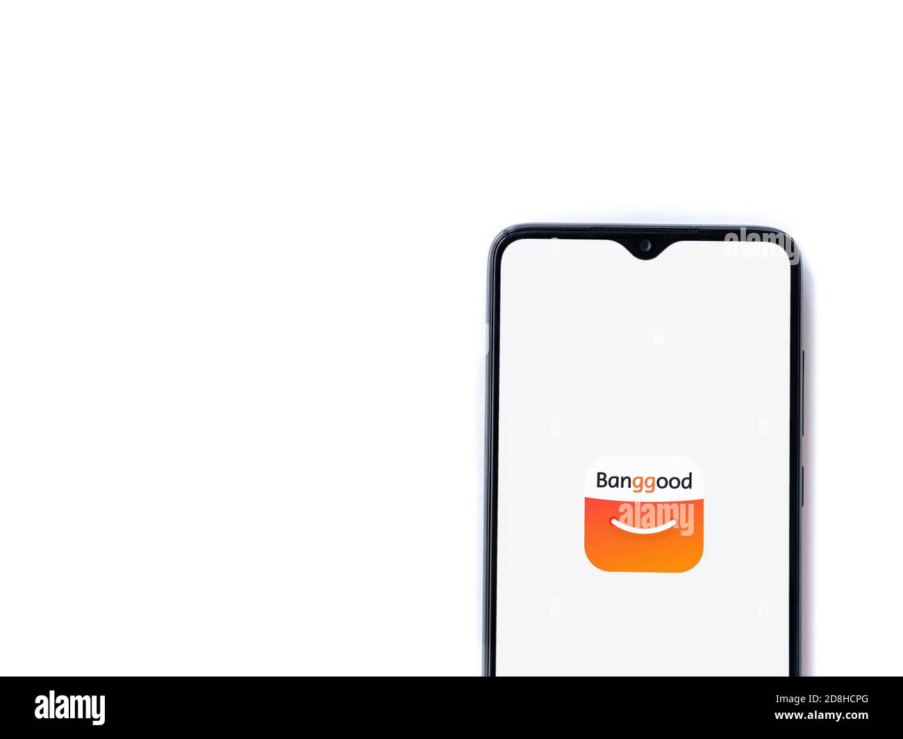 Lod, Israel - July 8, 2020: Banggood app launch screen with logo on the ...