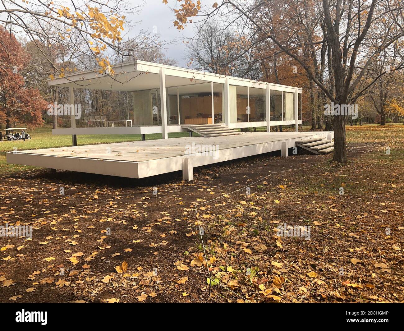 Rohe farnsworth house hi-res stock photography and images - Alamy
