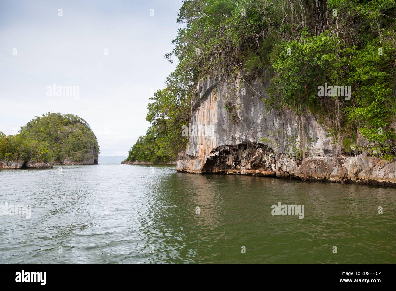 Landscape of Samana bay with rocky islands. Dominican republic Stock ...