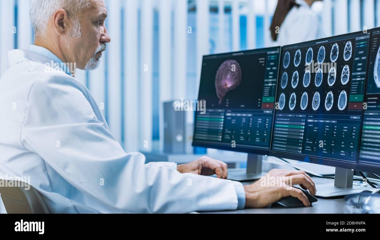 Mri brain scan hi-res stock photography and images - Alamy